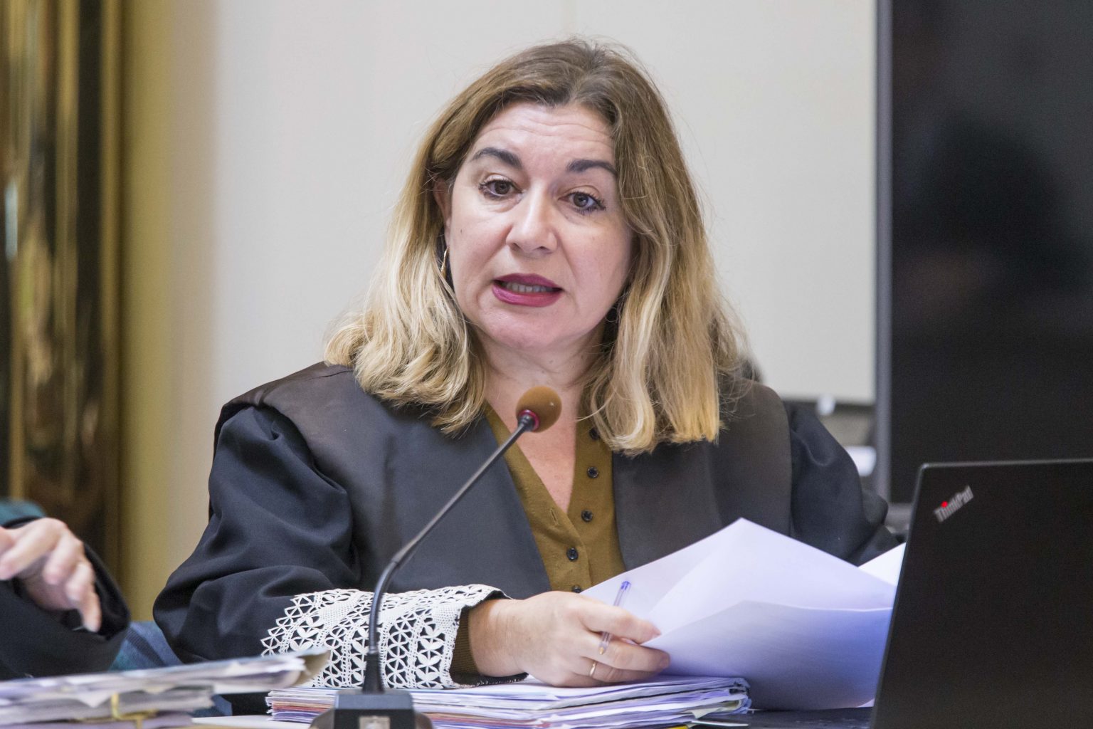 La fiscal Pilar Santamaría, profesora tutora de UNED Cantabria